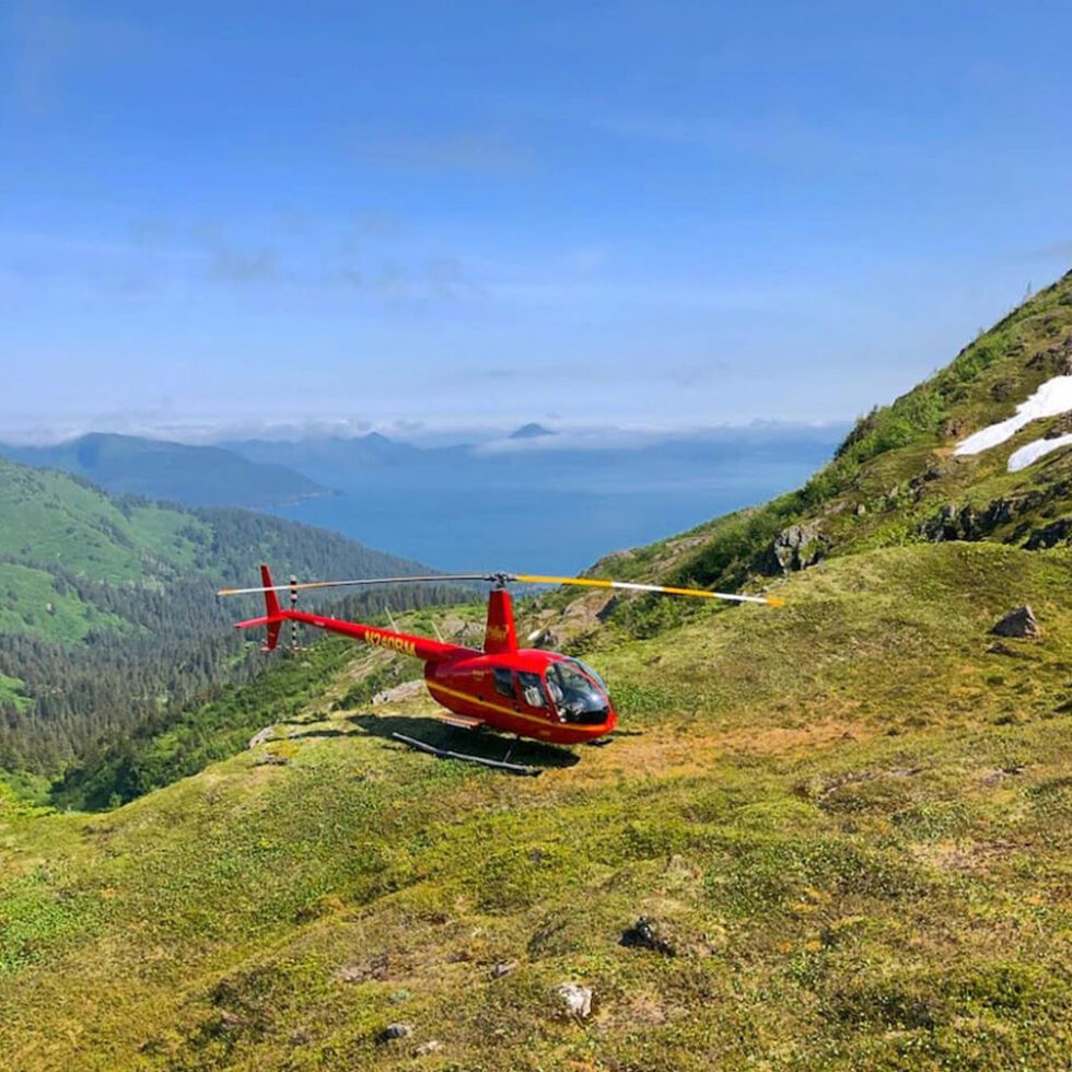 Helicopter Air Alaska | Helicopter, Charter, Air, Mountain, Scenic ...